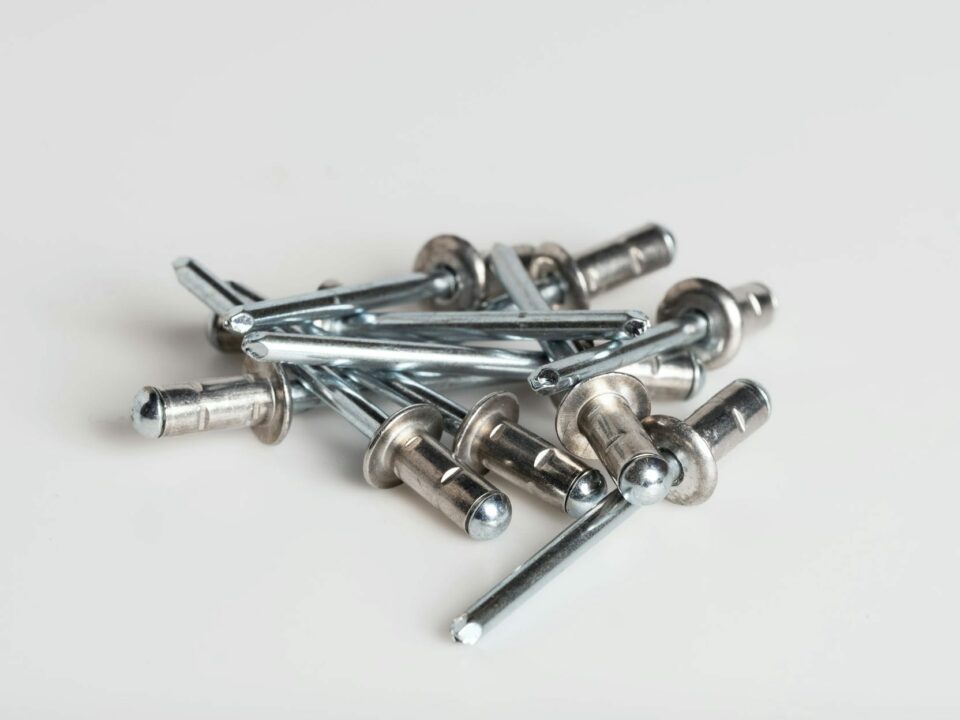 Multigrip rivet Alu/steel 4,8x10 mm* - Fogasystem